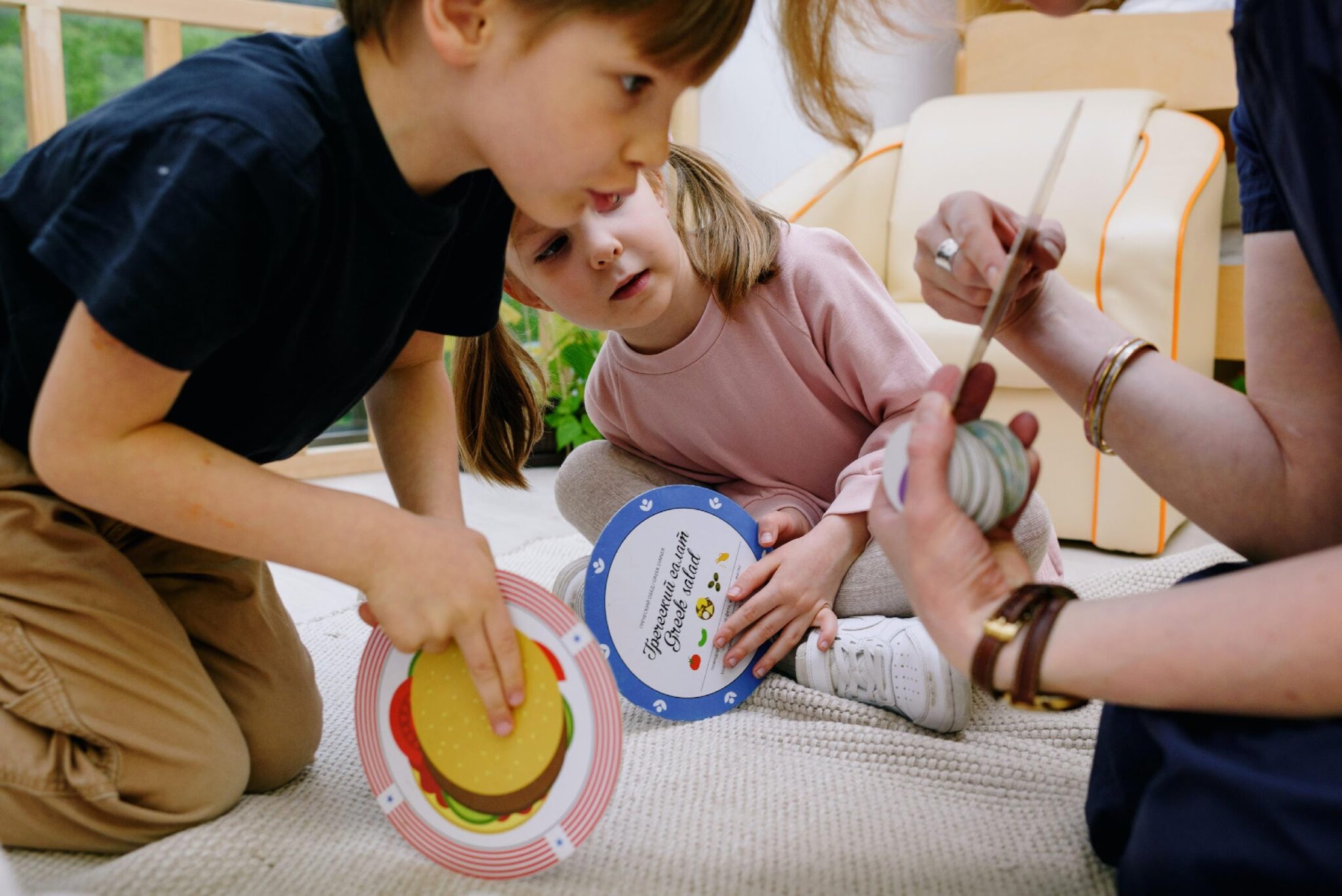 Cómo usar pictogramas para ayudar a niños con autismo en la escuela