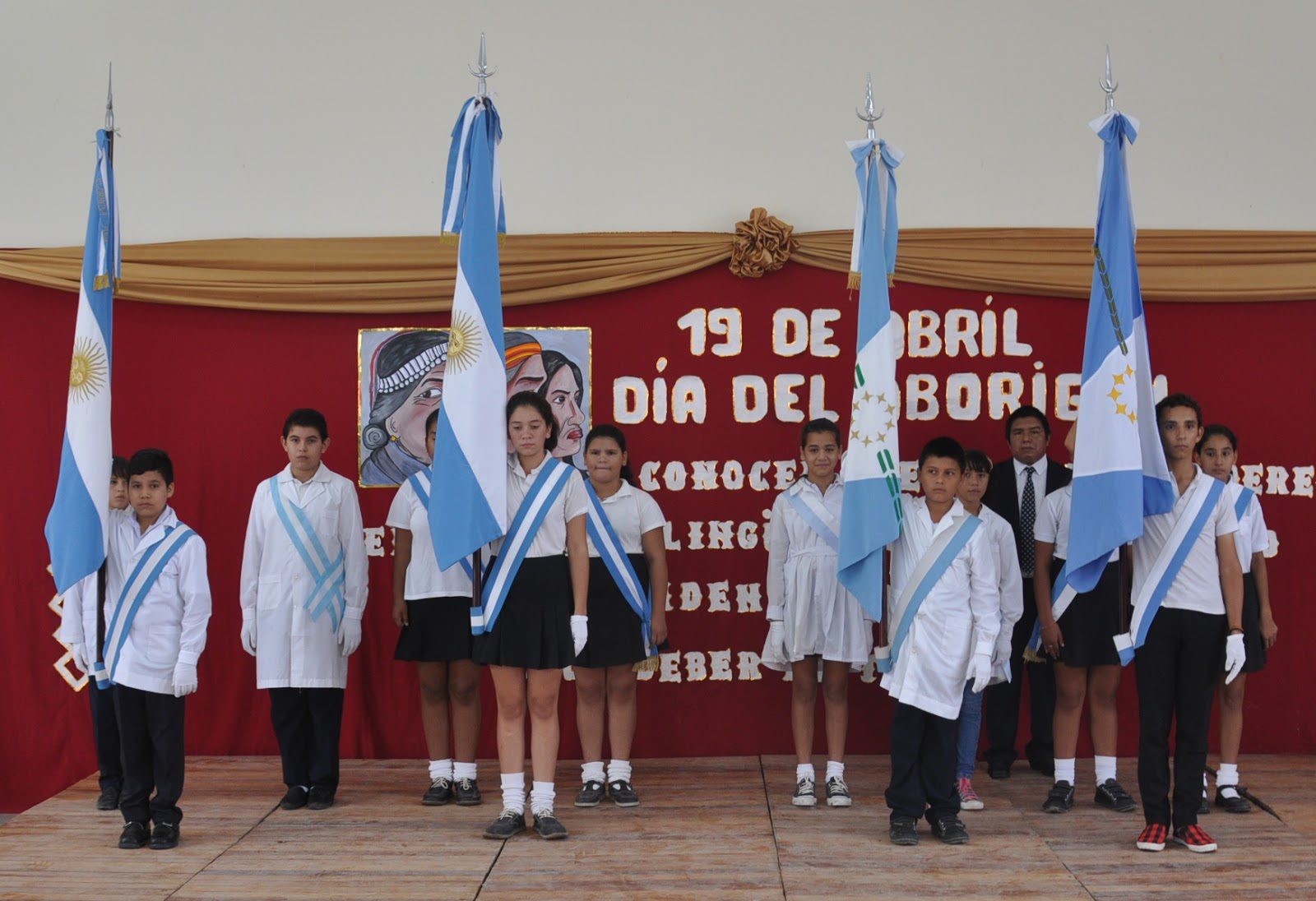 Qué es una banda de abanderados y escoltas